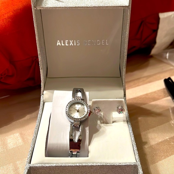 Alexis Bendel | Accessories | New Alexis Bendel Watch And Earings Set ...